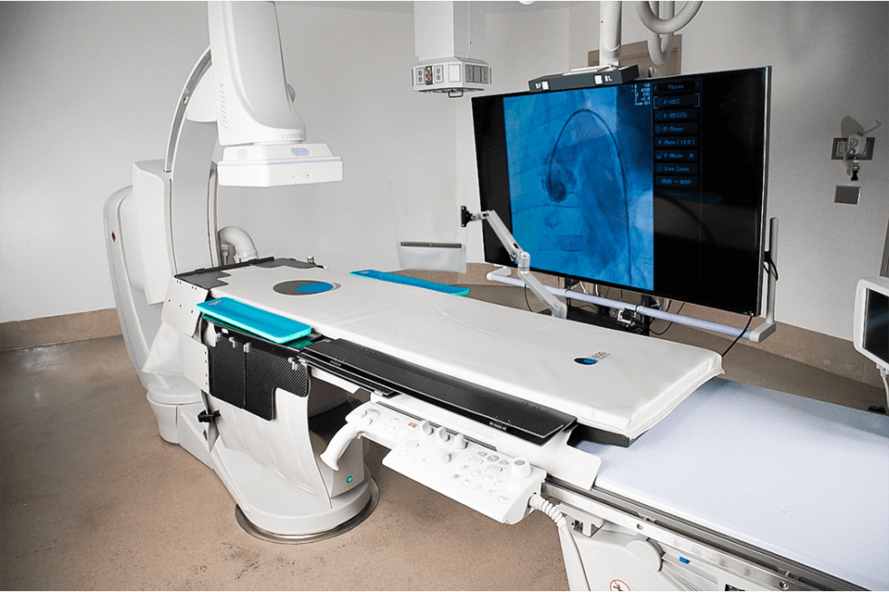 Scatter Radiation Protection for the entire Cath Lab team | The EggNest™